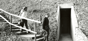 The bunker experiment: People could be locked up in this shelter for ...