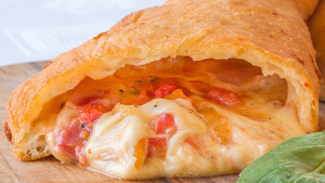 Panzerotti-Rezept: Frittierte Pizza aus Apulien - Utopia.de