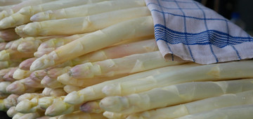 Spargelzeit: Beginn und Ende der Spargel-Saison in Deutschland - Utopia.de