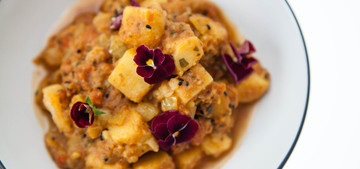 Aloo Gobi: Rezept für indisches Blumenkohl-Curry - Utopia.de