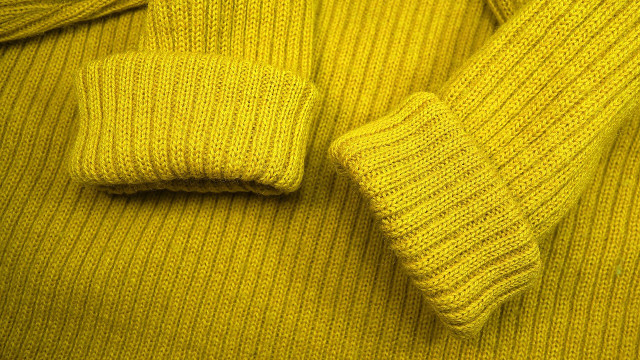 Polyacryl: Eigenschaften, Anwendung und Probleme der Kunstfaser - Utopia.de