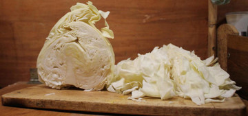 Spitzkohl-Rezepte: als Salat, Gemüsebeilage oder Eintopf zubereiten ...