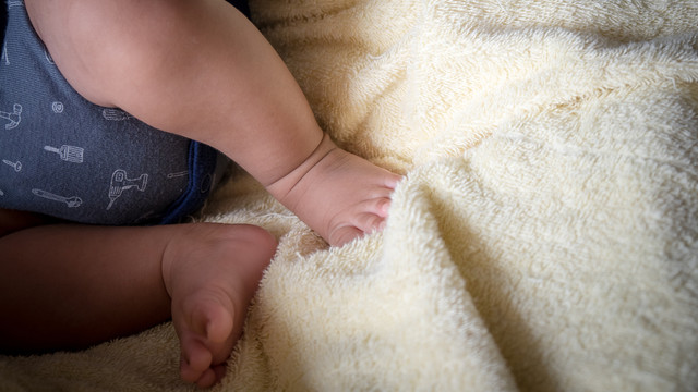 Durchfall beim Baby: Ursachen und was dagegen hilft - Utopia.de