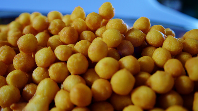 Backerbsen selber machen: Leckeres Rezept für die Suppenbeilage - Utopia.de