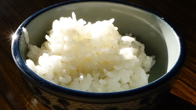 Reis einfrieren: So bleibt er nach dem Auftauen lecker - Utopia.de