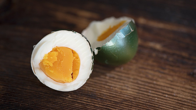 Ostereier verwerten: 3 Ideen für gekochte Eier - Utopia.de