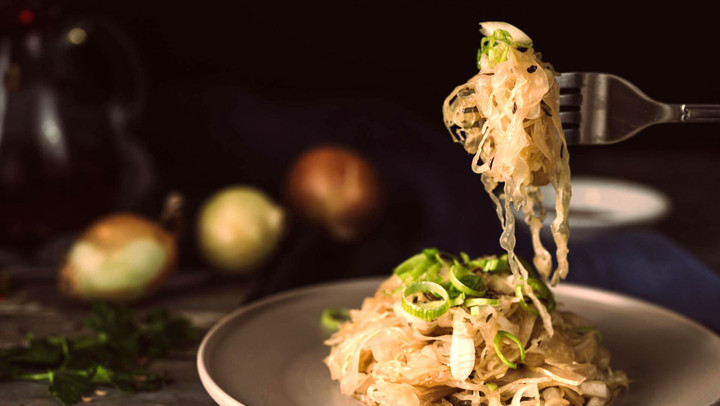 Natriumacetate: Das bewirkt E 262 in Lebensmitteln - Utopia.de