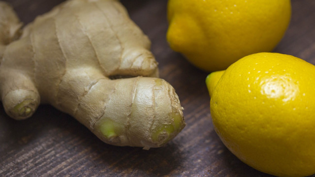 Ingwer-Zitronen-Wasser: Einfaches Rezept und Wirkung des gesunden ...